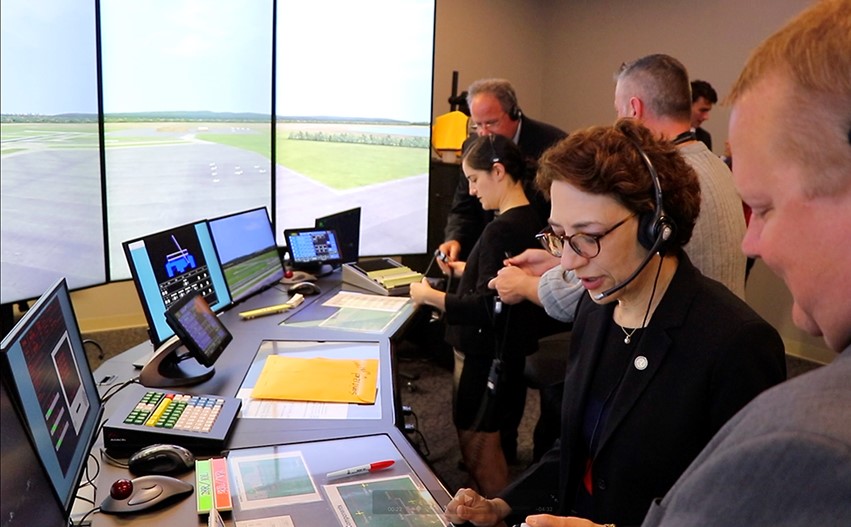 MONRONeYnews: Center Buzz - US DOT Deputy Secretary Visits the ...